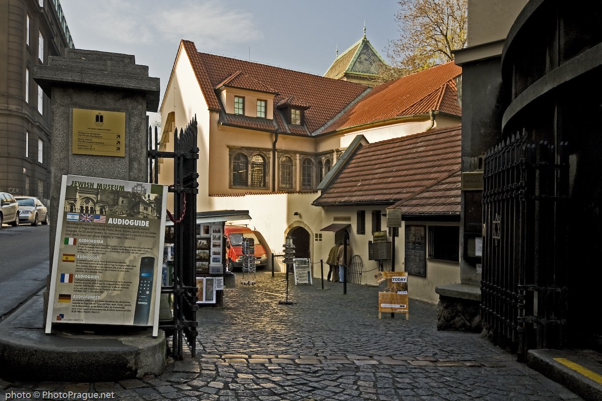 Sinagoga Pinkas | Avantgarde Prague | Avantgarde Prague